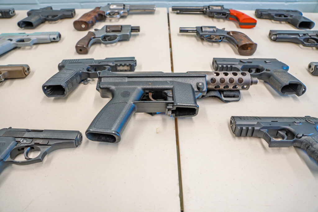 TWO MANHATTAN MEN INDICTED FOR SELLING 38 ILLEGAL GUNS TO UNDERCOVER ...